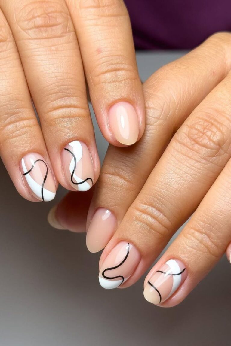 Short Round Nails That Prove You Don’t Need Length To Look Amazing ...
