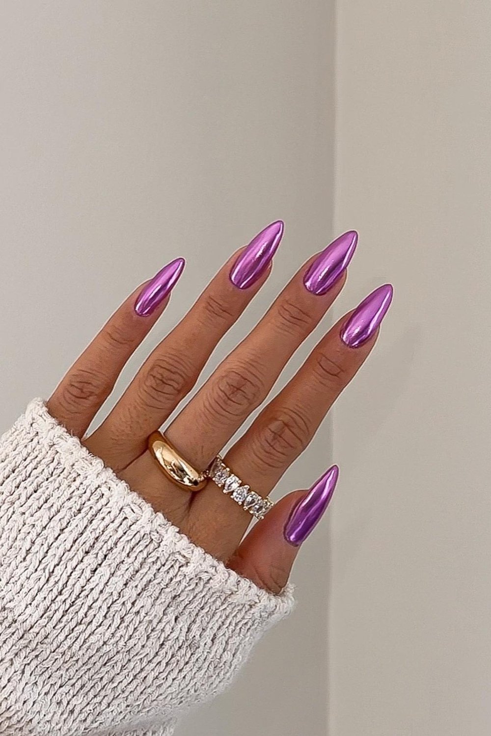 What’s the Most Popular Nail Design Right Now? We Found It – The Mom Beauty