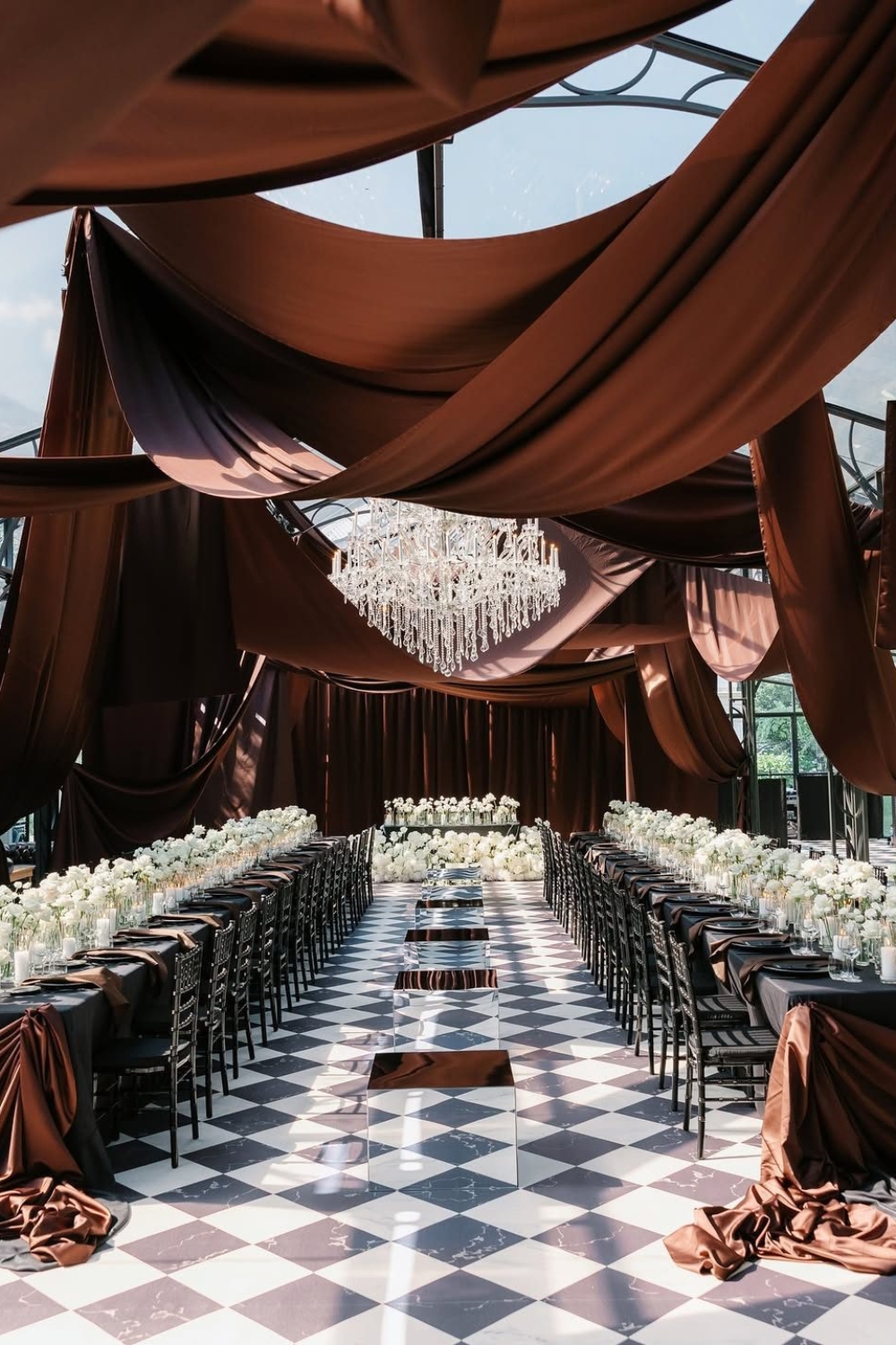 Brown Wedding Themes Are Having a Serious Glow Up and These Ideas Show ...