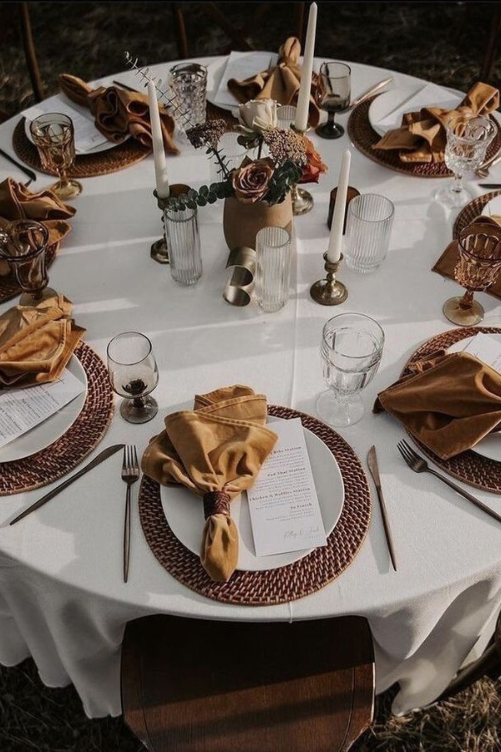 Brown Wedding Themes Are Having a Serious Glow Up and These Ideas Show ...