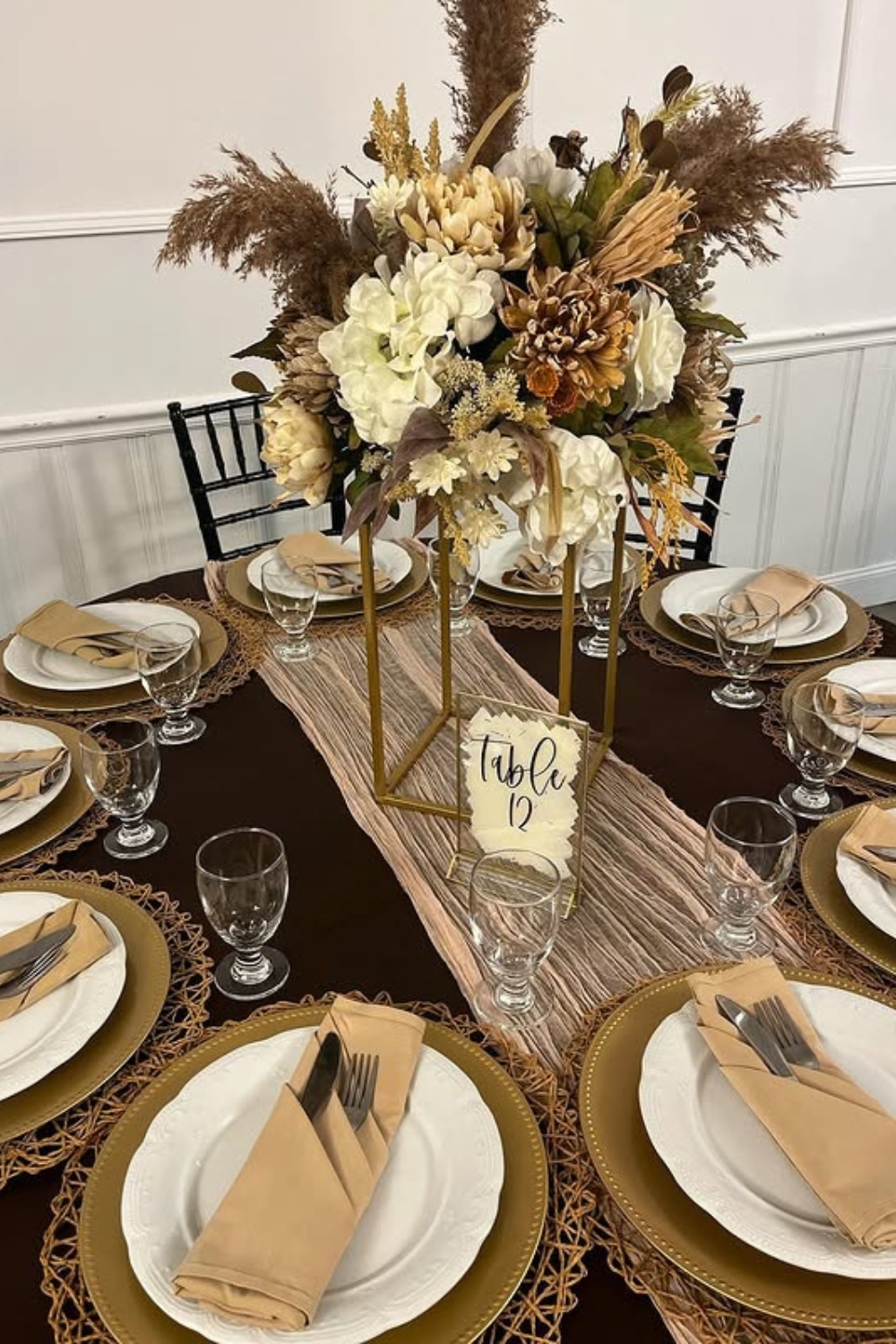 Brown Wedding Themes Are Having a Serious Glow Up and These Ideas Show ...